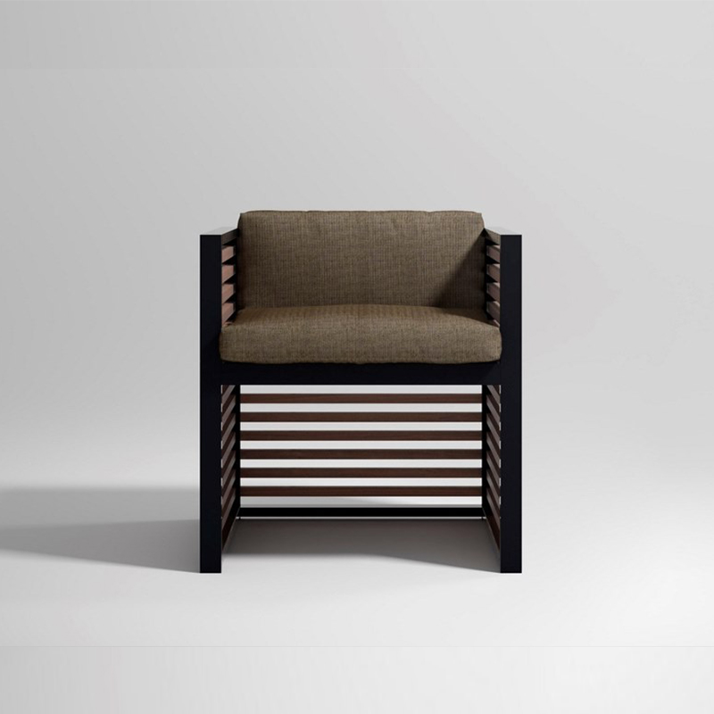 Boxy design lounge chair - Orchid Outdoor