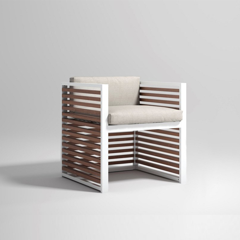 Boxy design lounge chair - Orchid Outdoor
